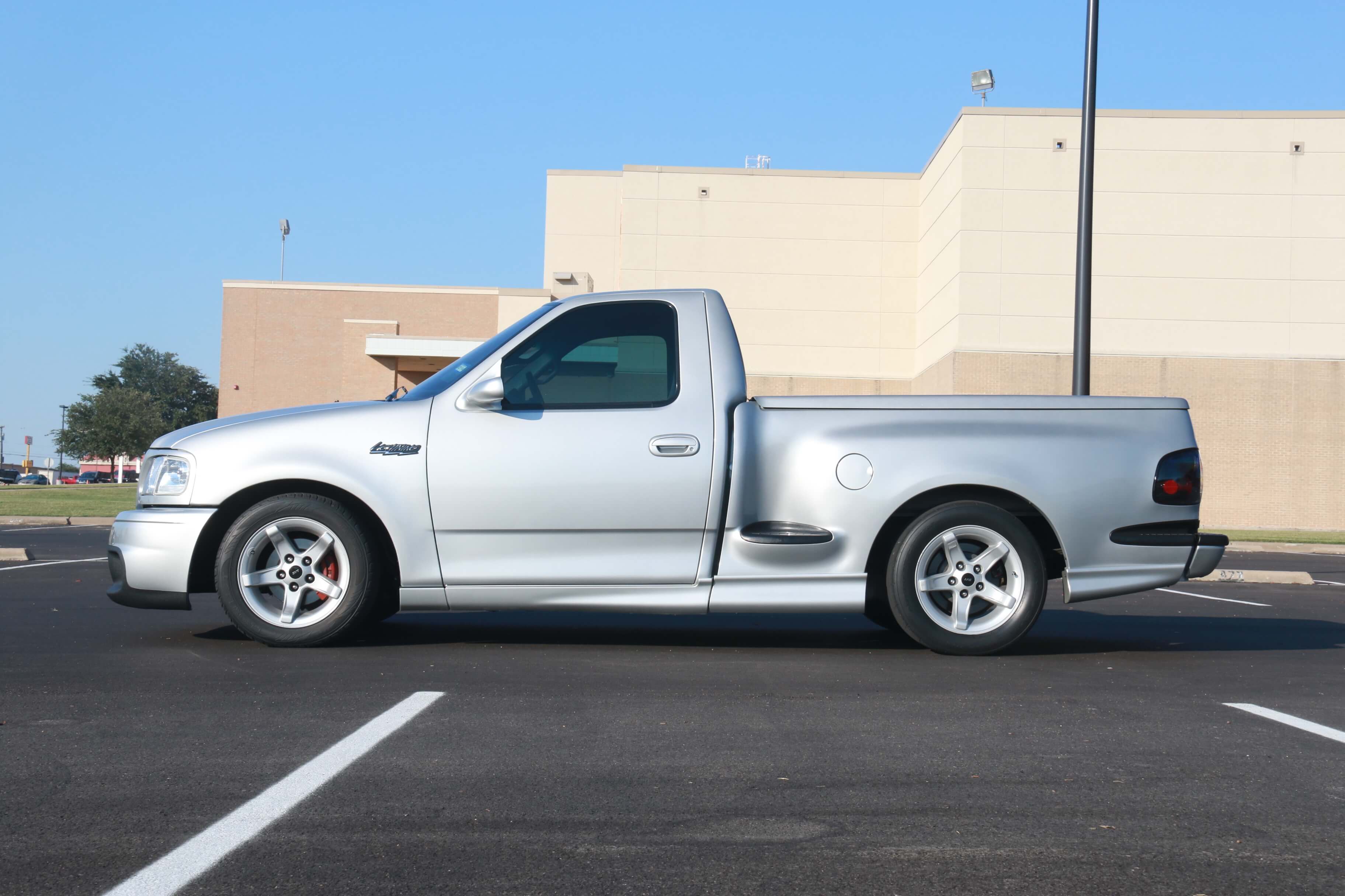 How Much Power Will A 2000 Ford Lightning Make? - LMR