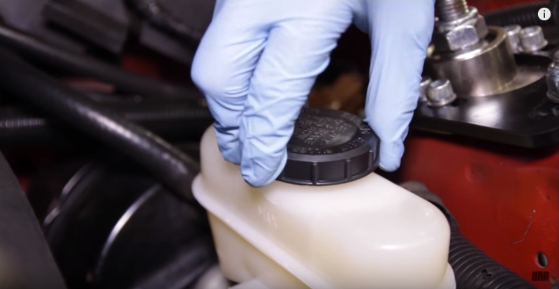 How To Bleed Mustang Brakes (With Gifs) - LMR.com